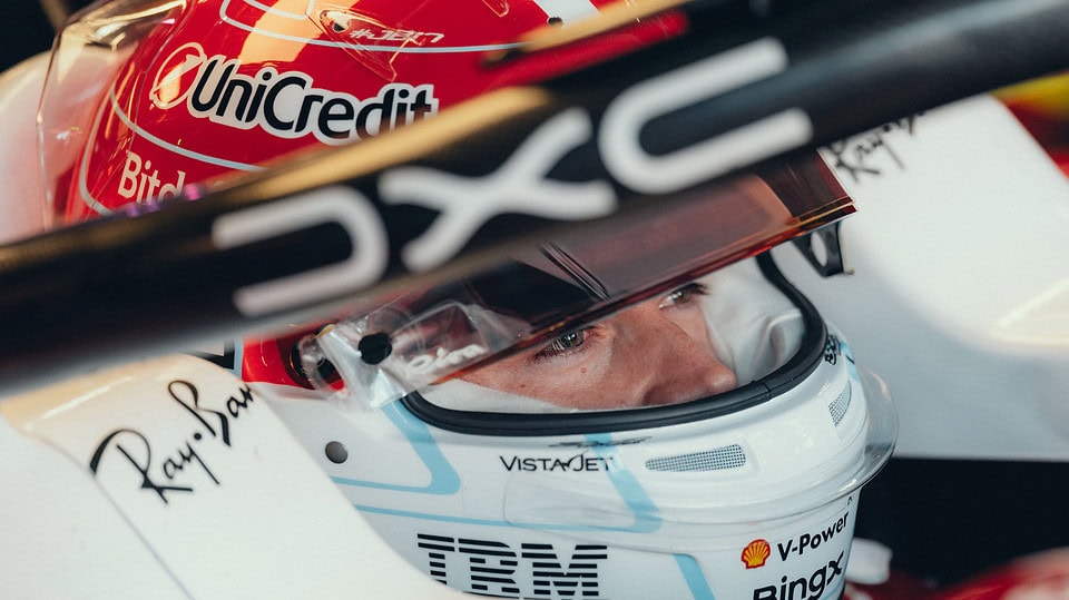 How Does The Formula 1 Front Wing Affect Performance? | F1 Explained